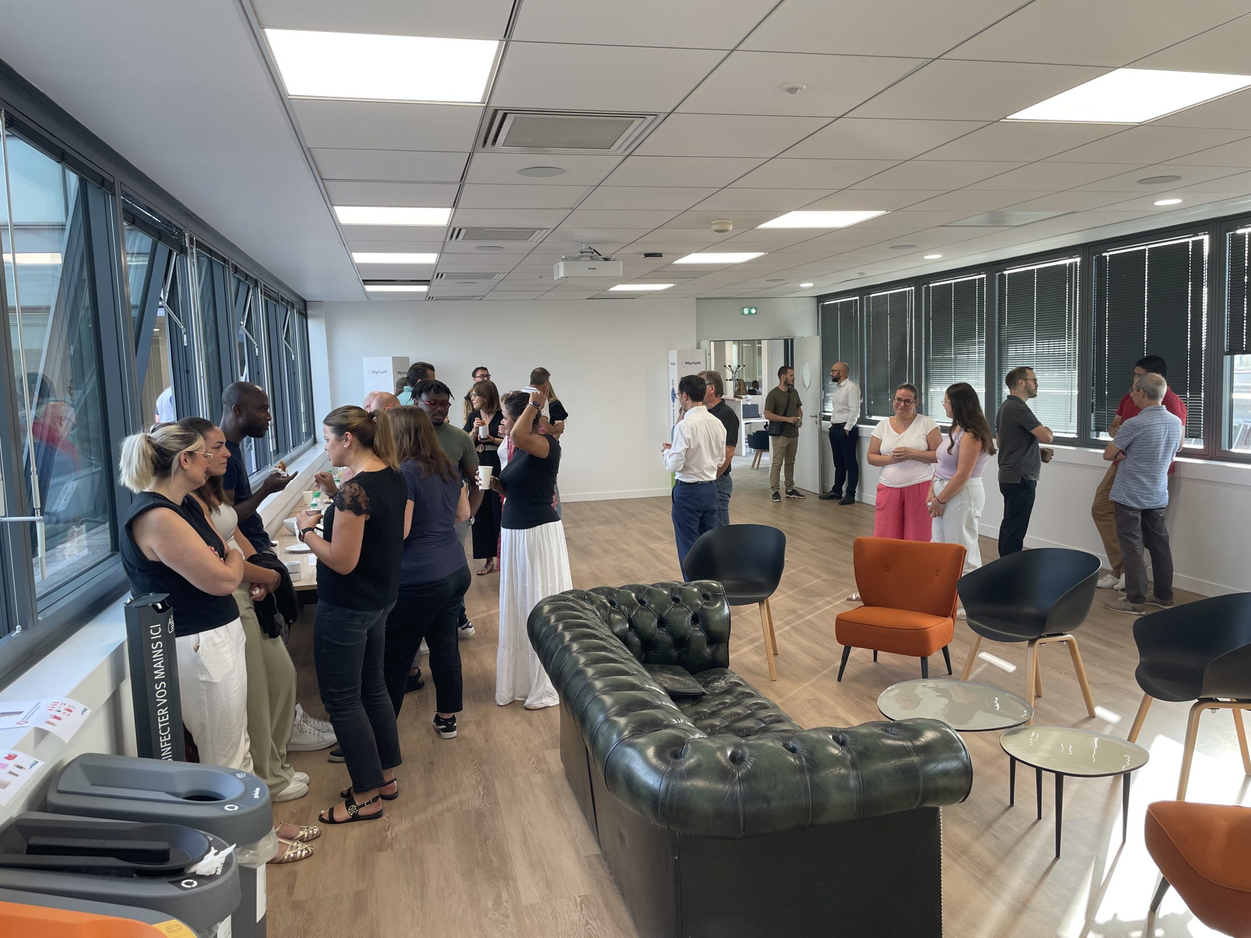 Myrium installe ses quartiers au Crystalys à Vélizy ! - Myrium